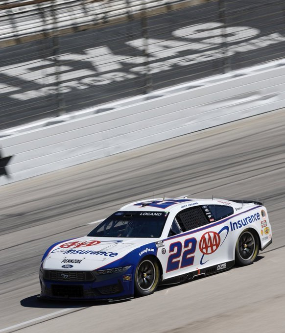 The Wurth 400 was everything wrong with modern NASCAR – The Wave Around ...